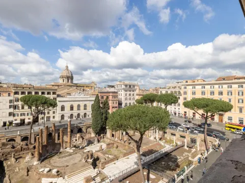 Temple View Fcollection Superior Relais - Monti