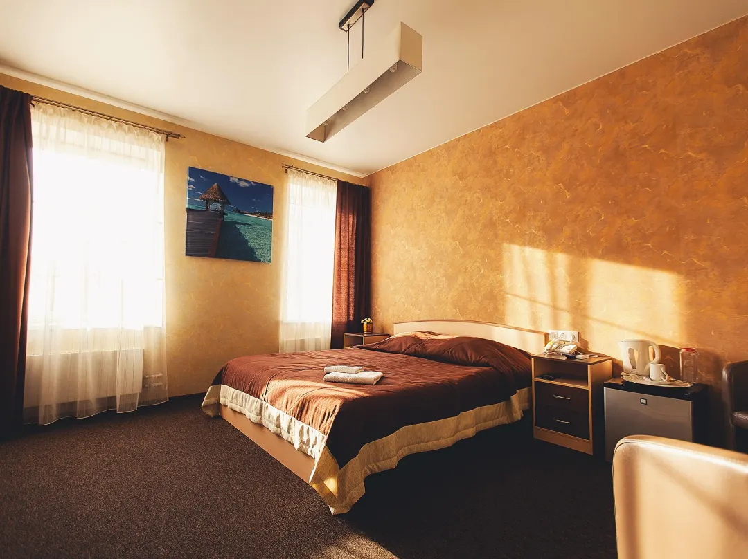 Shale Na Komsomolskom Shale - Новосибирск