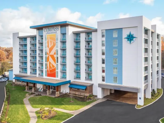 Compass Hotel By Margaritaville - Pigeon Forge, TN