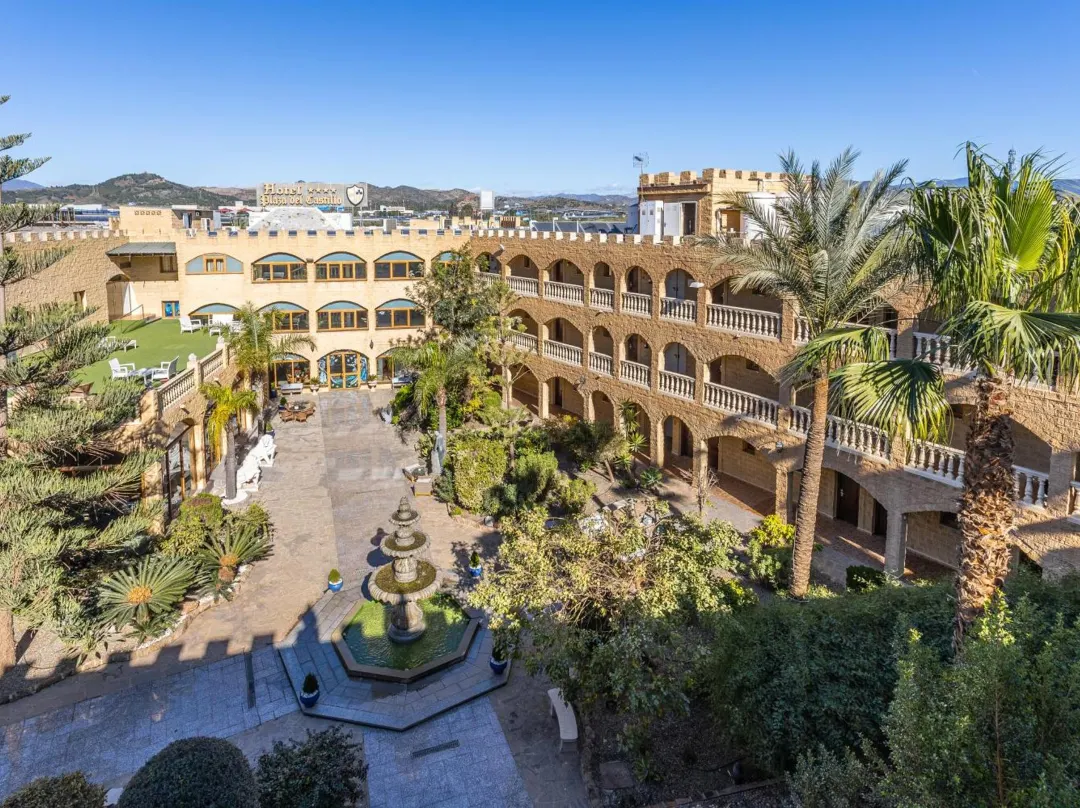 Hotel Plaza Del Castillo - Málaga