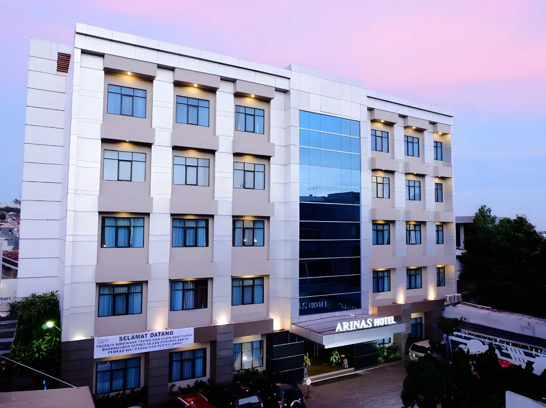 Hotel Arinas - Bandar Lampung