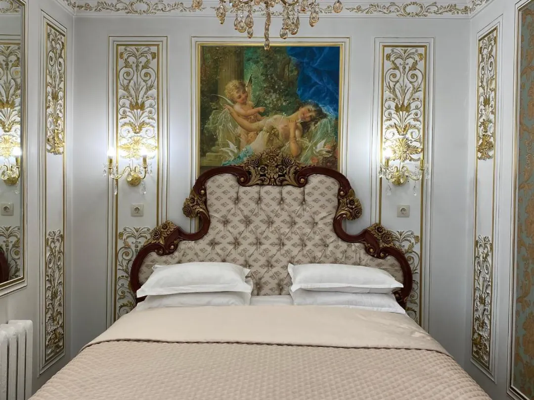 Lion Hotel - Nur-Sultan