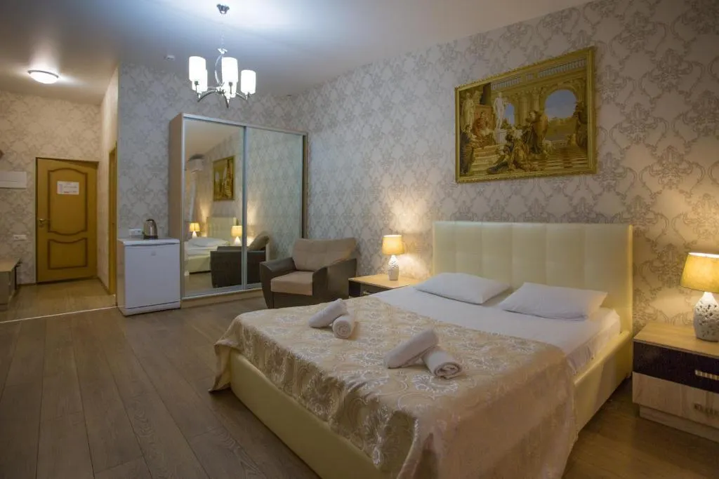 Tsvetnoy 5 Hotel - Sochi