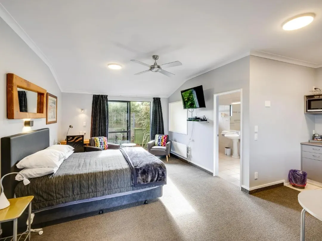 The Rocks Motel - New Zealand