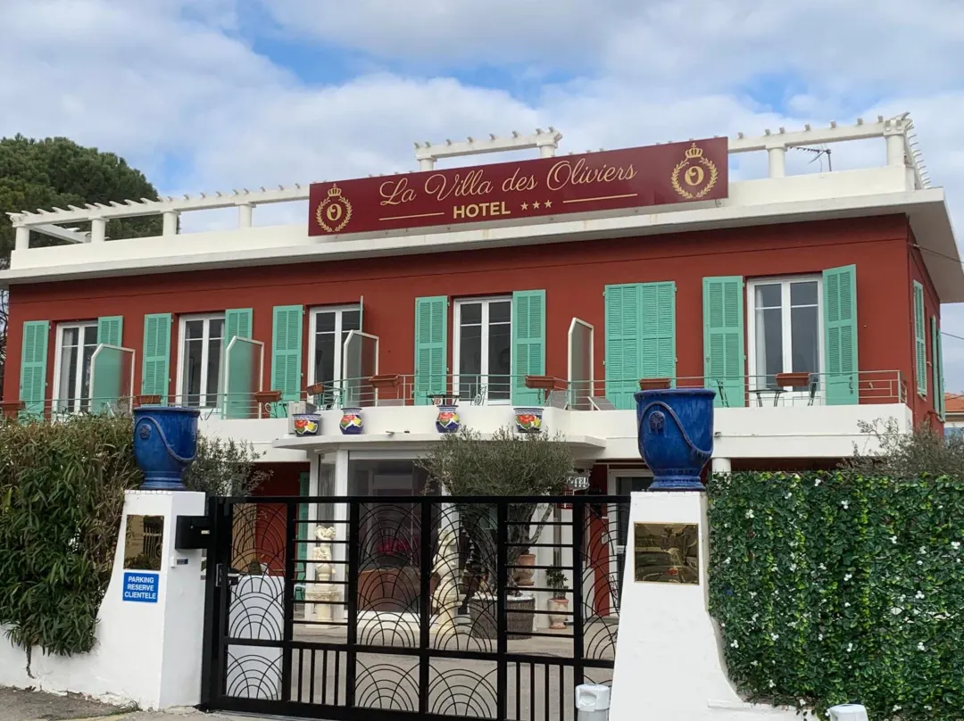 Hôtel La Villa Des Oliviers - St-Laurent-du-Var