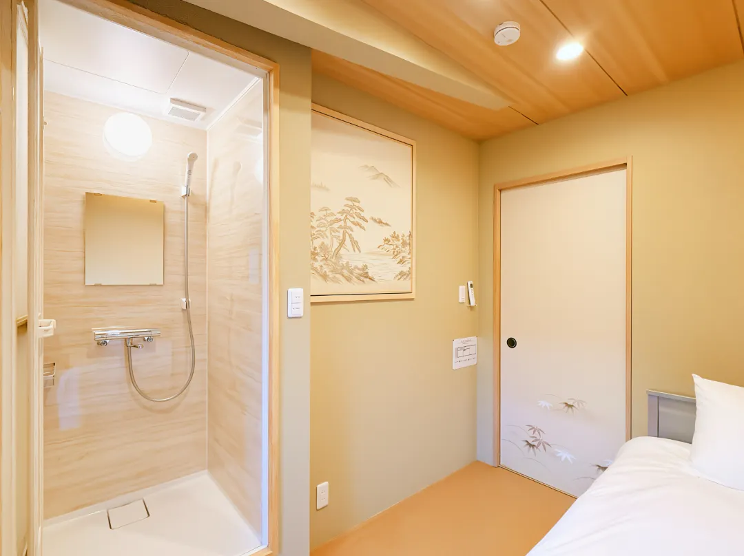 Serene Joy Court , 5 Minute Walk To The Station , 1 Stop To Tsutenkaku Tower And Namba - Japan