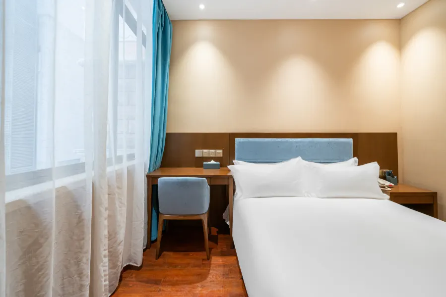 Rezen Meta Tree Hotel (City Center & The Bund, Shanghai) - 203 Verified ...