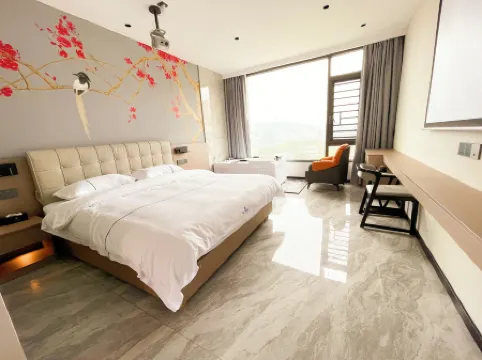 63 Verified Guest Reviews of Jinfeng Theme Hotel | Trip.com