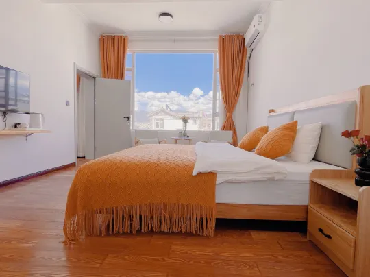 View The Sea | Villa· Country · Seascape Art Villa - Dali