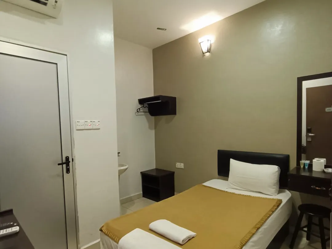 Ck Hotel, Lumut - Lumut