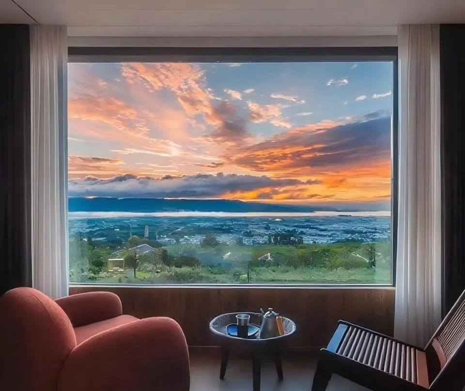 There Is A House · Respectful Of The Holy Wind Lily Residence - Dali