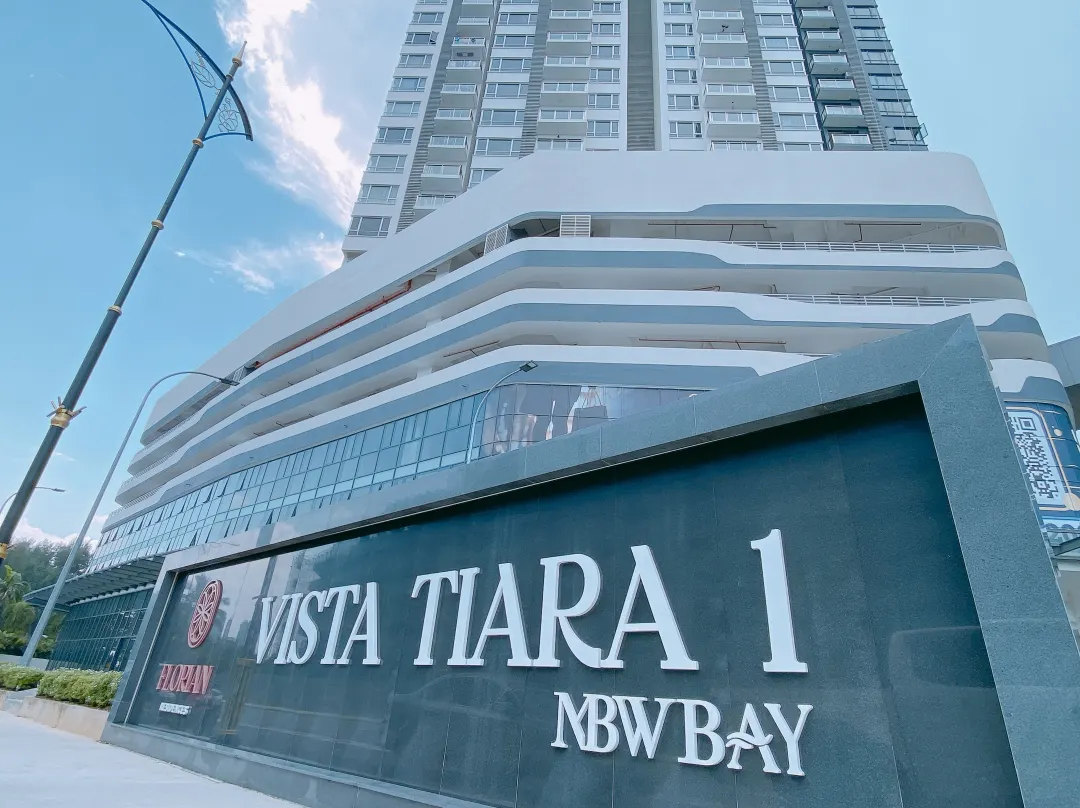 Seafront Mbw Bay By Lions Bay At Danga Bay - Johor Bahru