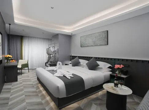 Jiyu Hotel - Tin Shui Wai