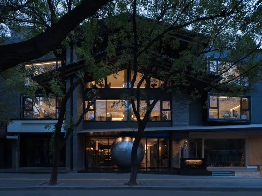 Wanda Yi, Xi'an Bell Tower The Linow - Xi'An