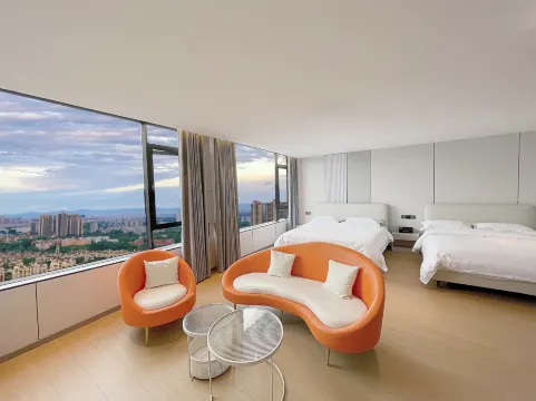 Yunzi Hotel - 大理市