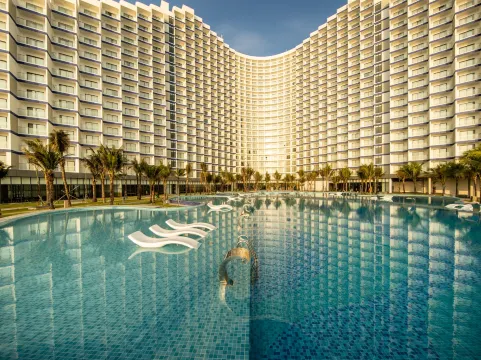 The Arenia Beachfront Cam Ranh Resort - Tỉnh Khánh Hòa