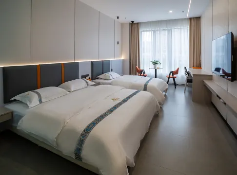 Zhujun Hotel - Neijiang