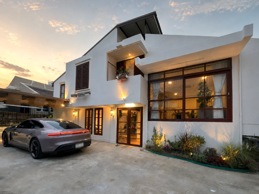 4 Bedroom Rustic Farmhouse Sleep 10 4 Mins Walk To Mrt - Bangkok