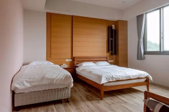 Shanhe Lake - Houli District