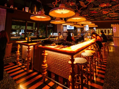 Mama Shelter Singapore Orchard - River Valley