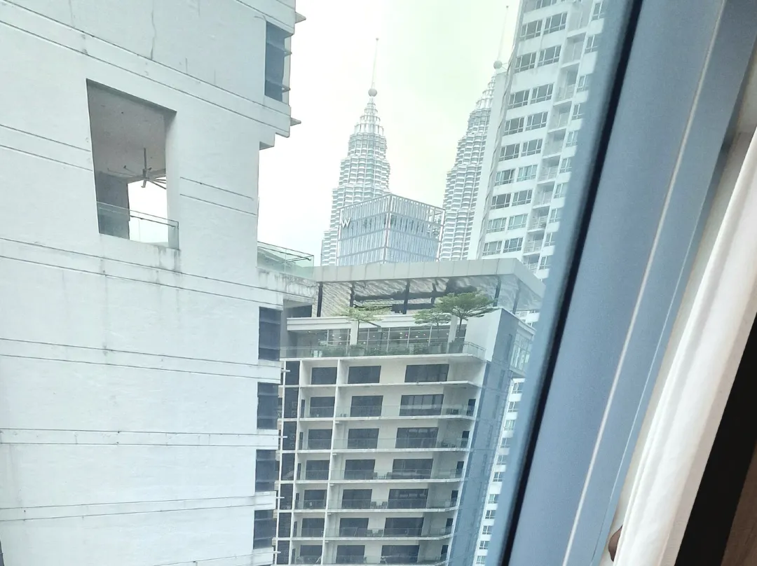 Amna Apartment At Mercu Summer Suites Klcc - Kuala Lumpur