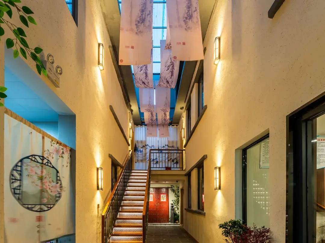 Floral Hotel·dongmo Shang Hotel - Luoyang