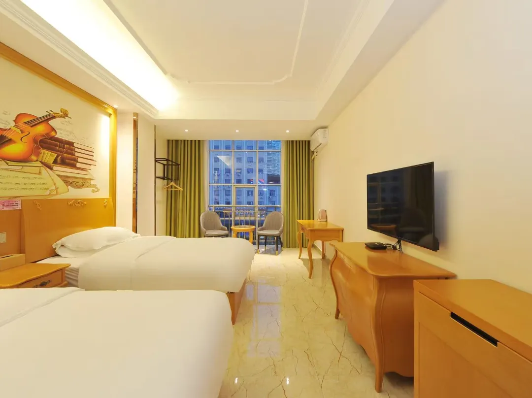 Bincheng Hotel - Móng Cái