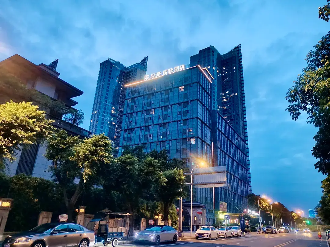 Mehood Lestie - Fuzhou