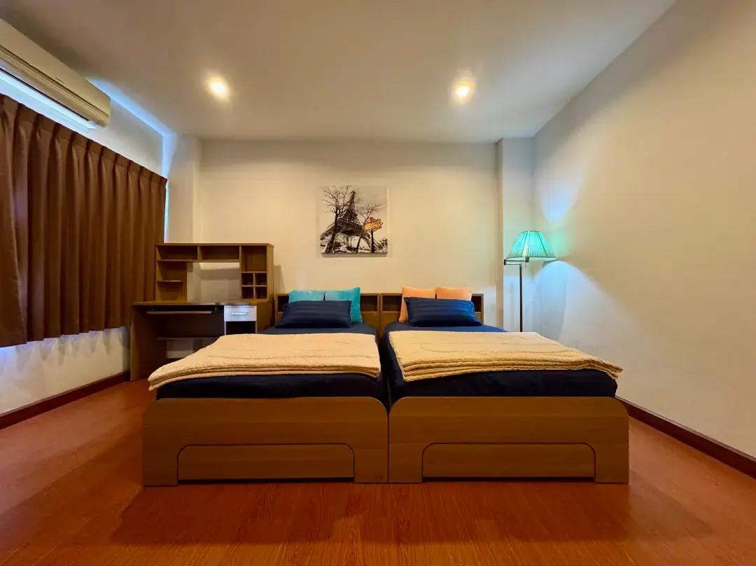 Ananas Phuket Central Hostel - Adults Only - Phuket