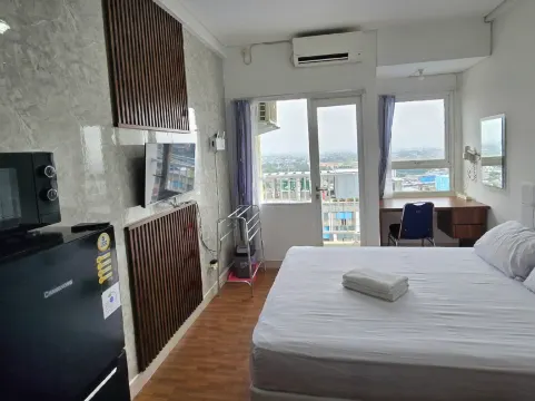 Studio5 @Lrtcikunir1 Next To Ibis Style Jatibening - Jakarta