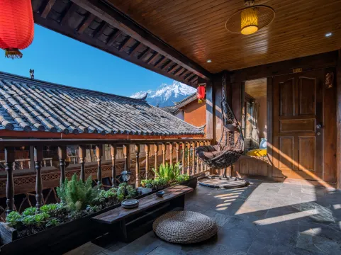 Wuyu Jingshe Inn - Lijiang