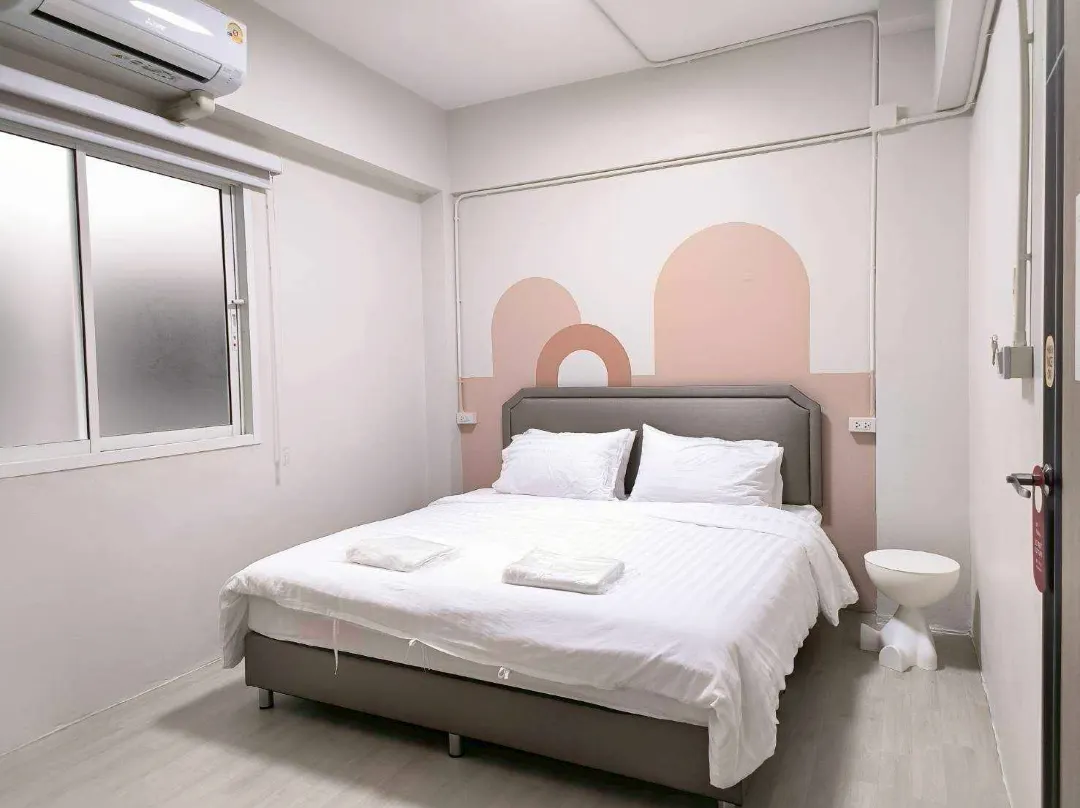 Me U Huse - Hat Yai