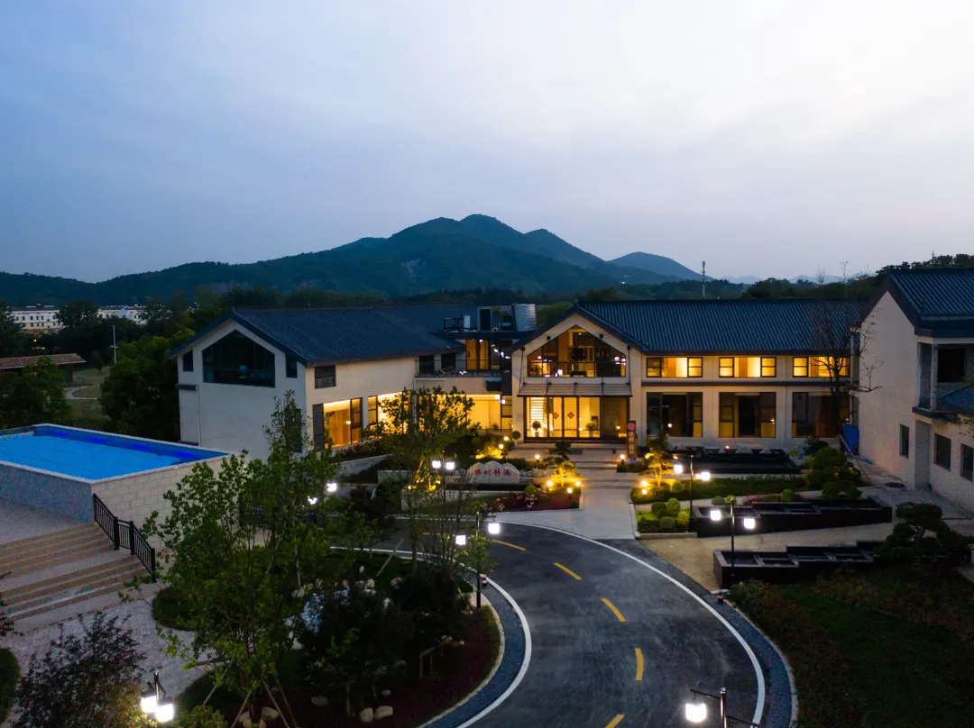 Nanjing Yinglu Hot Spring Resort Homestay Hotel - Nanjing