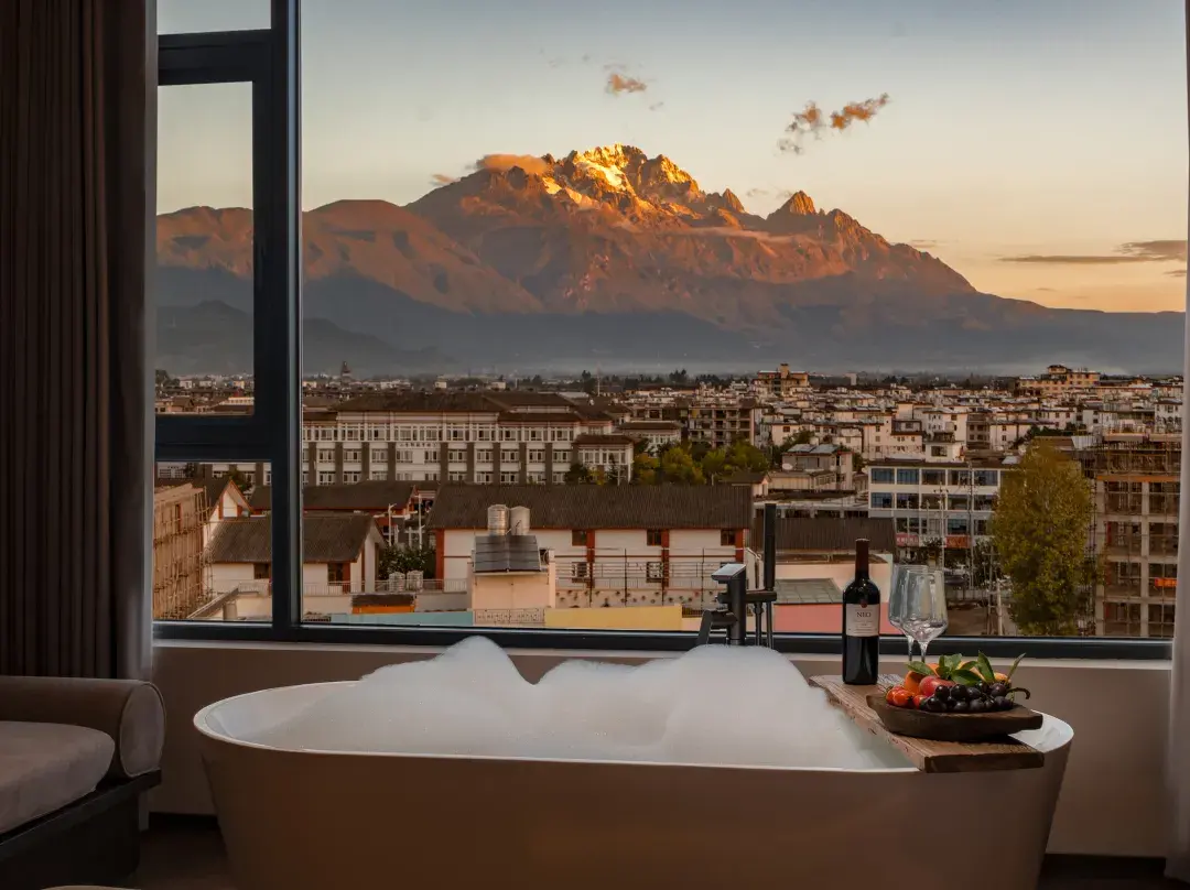 Zhuzhou Snow Mountain Resort Hotel - Lijiang