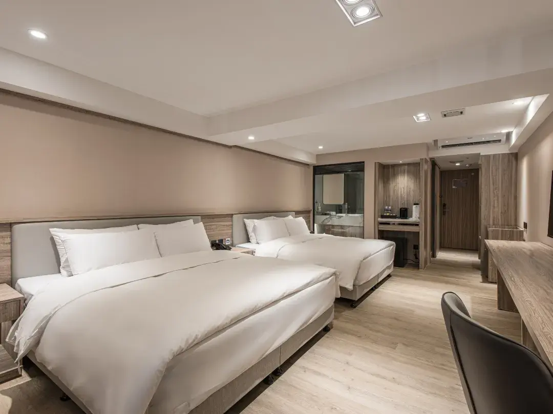 Spring Rhapsody Hotel - North District