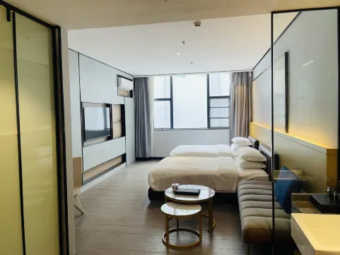 Pu'er Apartment - Hong Kong