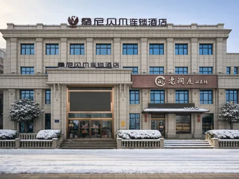 Sanibel Hotel Chain -