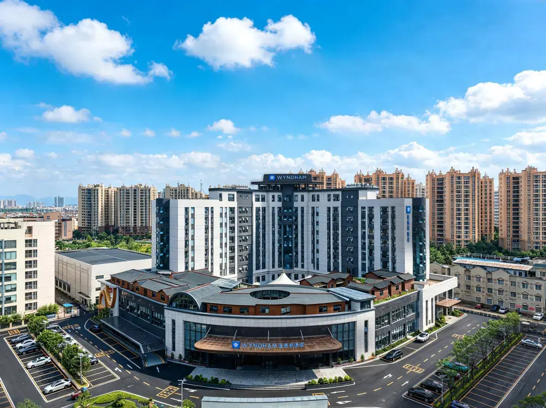 Kunming Guandu Wyndham Hotel - Kunming