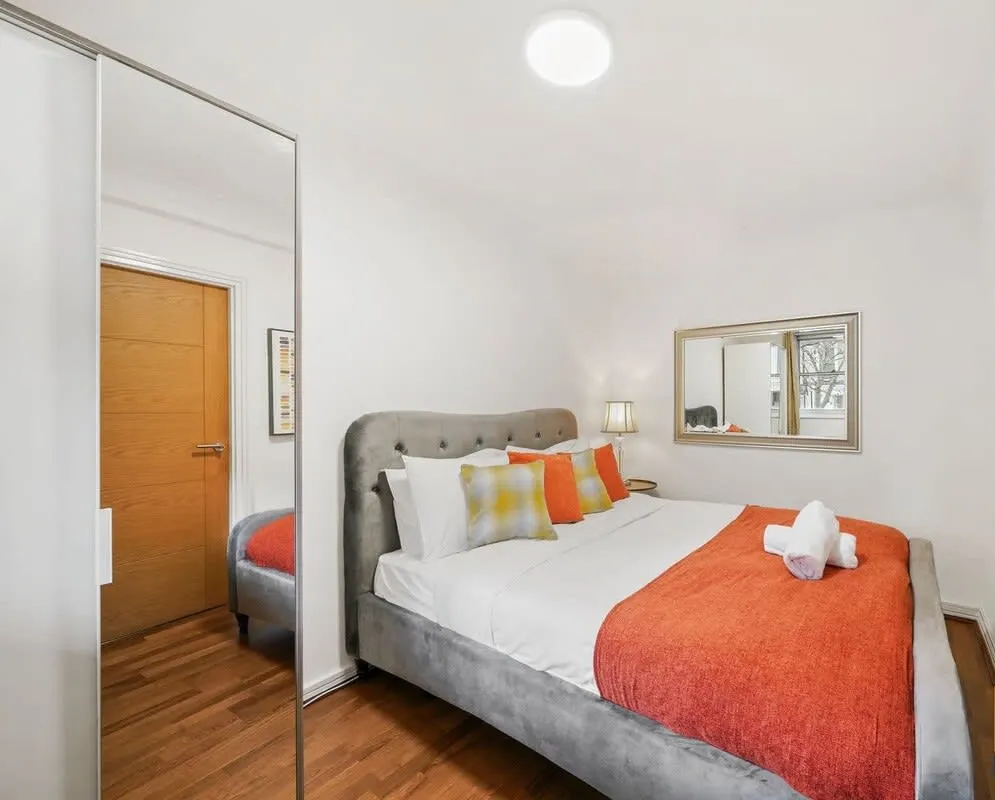 Sherborne Court Residences - Fulham