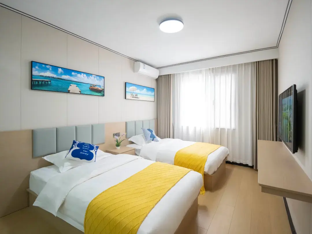 Yiyuehui Hotel - Beihai