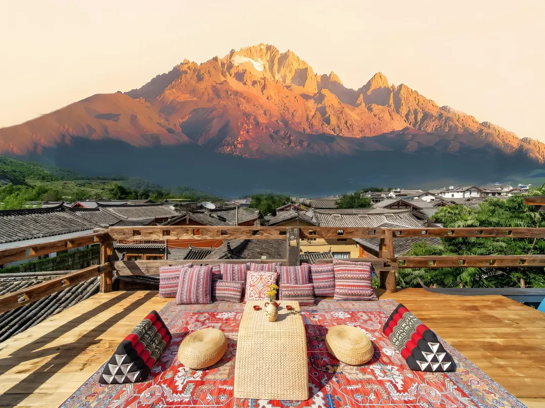 Yunqi Yayuan · Rizhao Jinshan Scenic Homestay - Lijiang