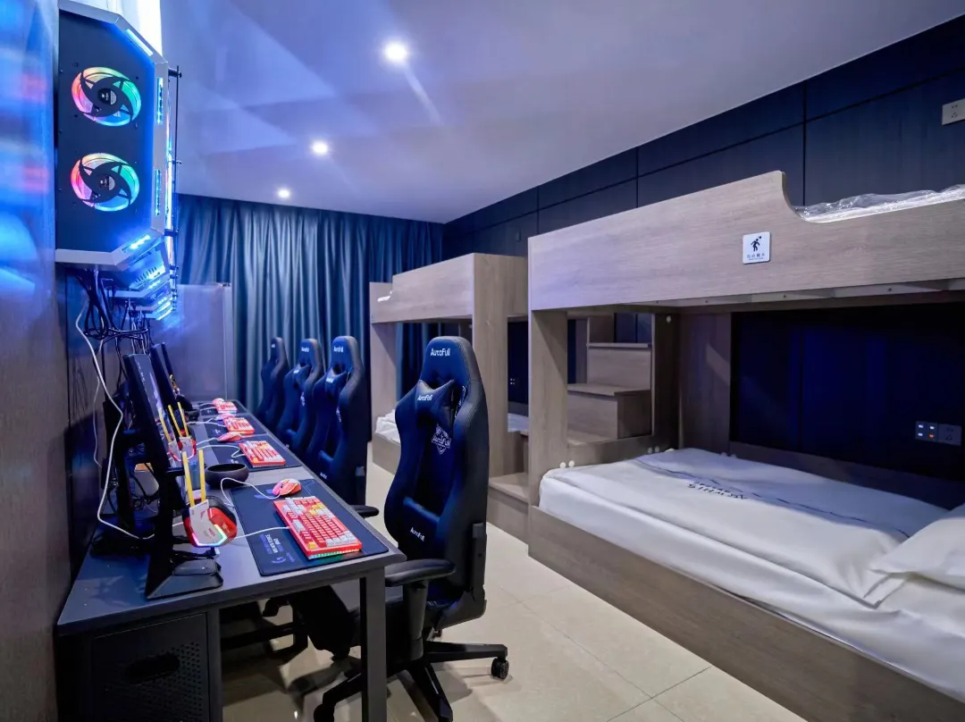 Weisi E-sports Hotel - Zhumadian