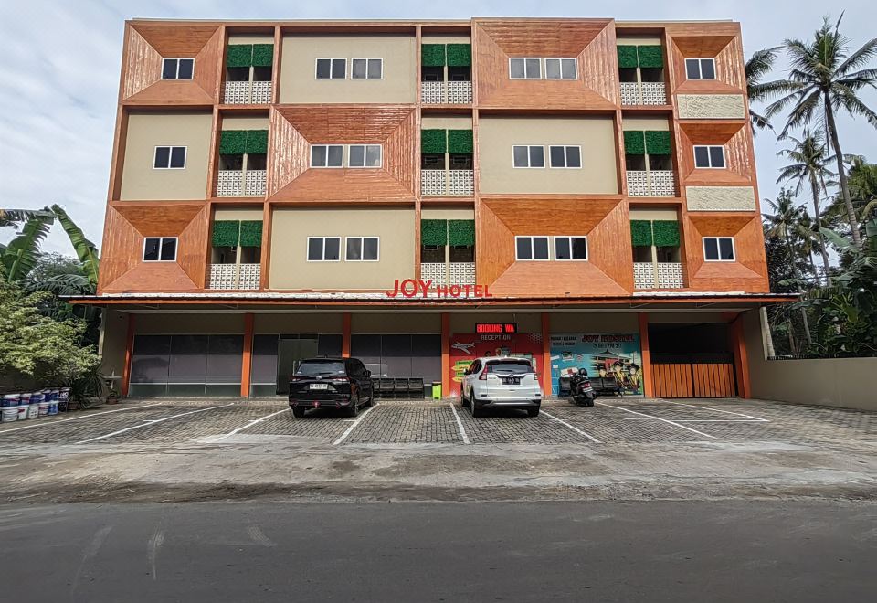 Joy Hotel, Rajabasa - 2026 Prices & Reviews | Trip.com