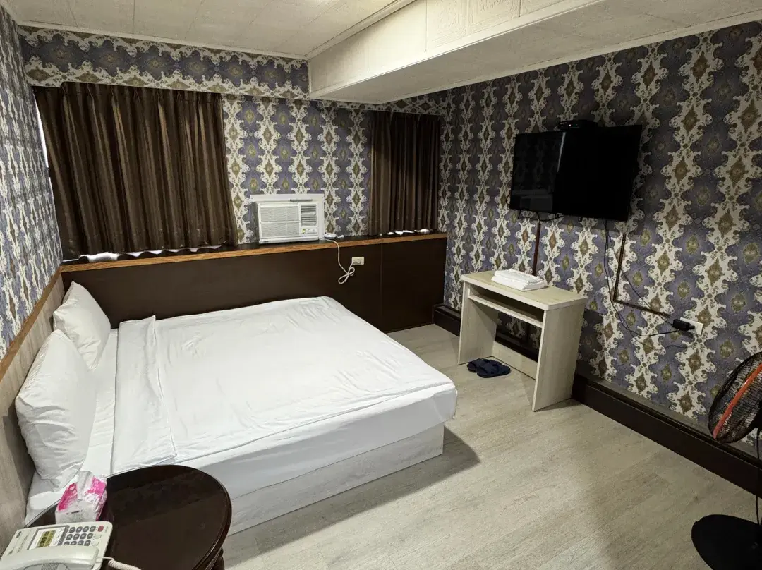 Gui Zu Hotel - Luodong