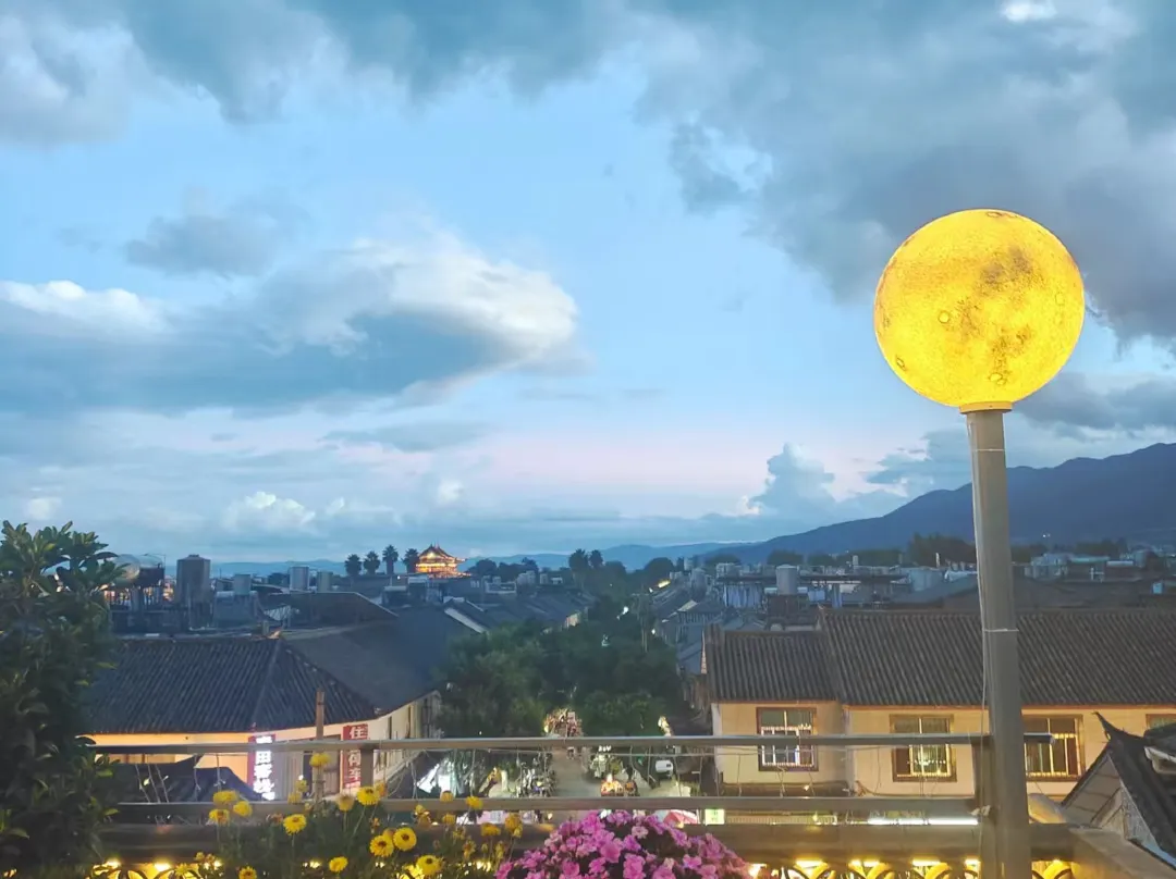 Dali Yundiao Mushe Artist Homestay - Dali