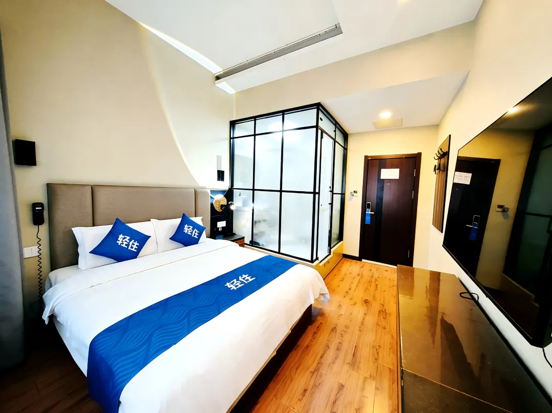 Zhong Yuan Hotel - Dalian
