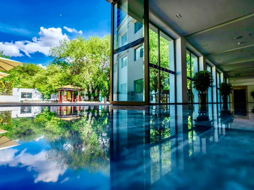 Pentsok Kangsang- Hotel & Resorts Lhasa - Tibet