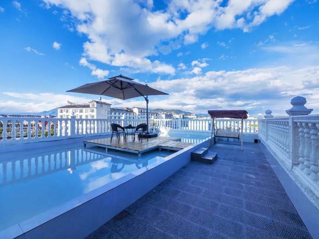 The Old Town Of Lijiang District Listen To Summer's Beautiful Accommodation - Lijiang