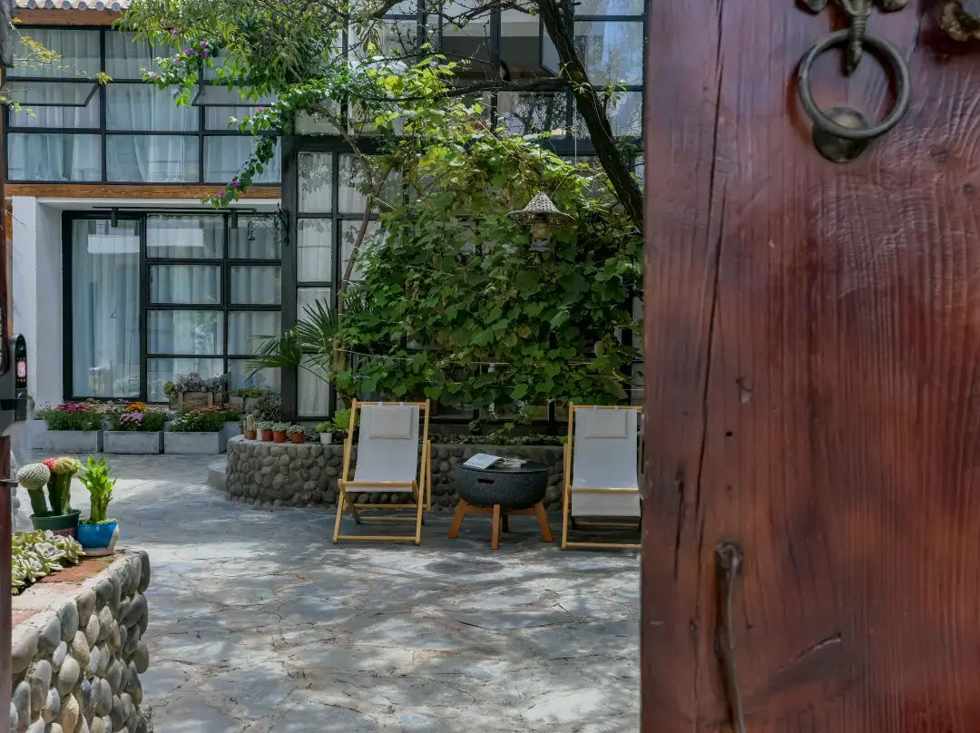 Manting Sixiang Courtyard-style Hotel - Dali