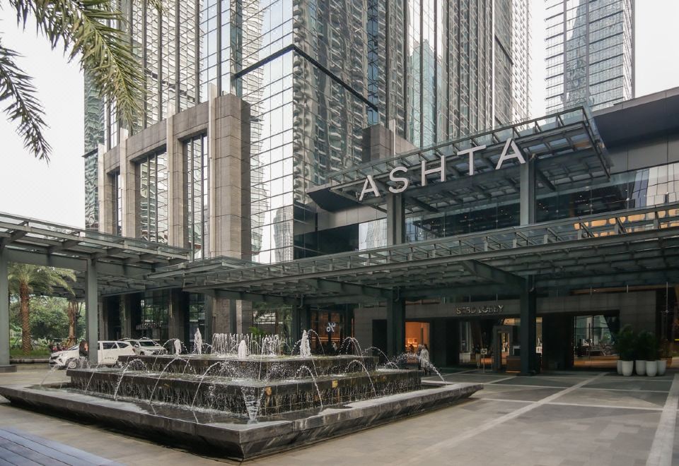 자카르타 호텔 추천 25아워스, SCBD 중심부 위치와 훌륭한 시설!